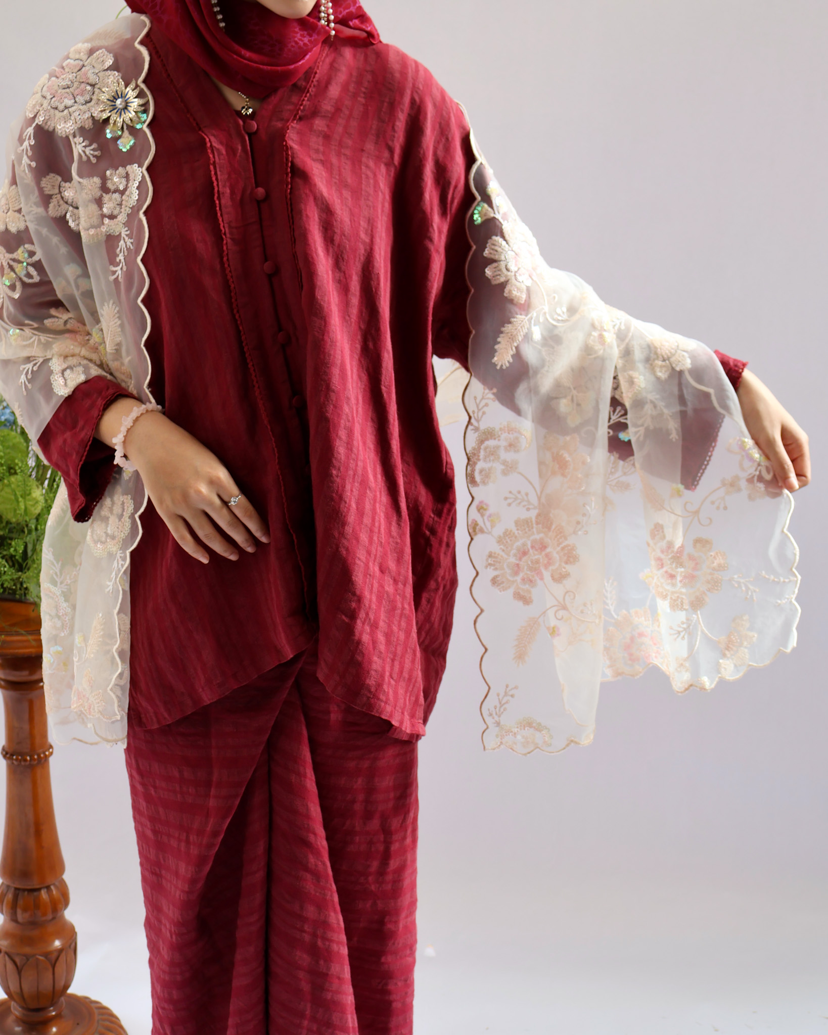 Katrina Selendang Sequins with Cream Embroidery – loccascarf